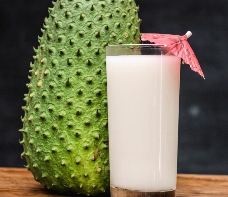 Cómo preparar Receta para hacer jugo de corozo Fácil de hacer