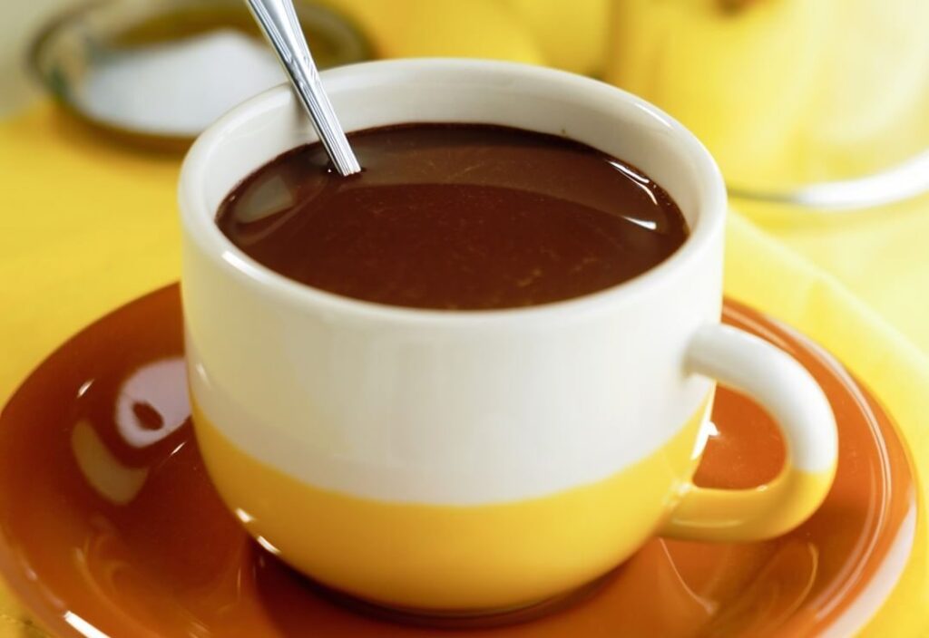 Receta para hacer Pionono colombiano de arequipe y coco